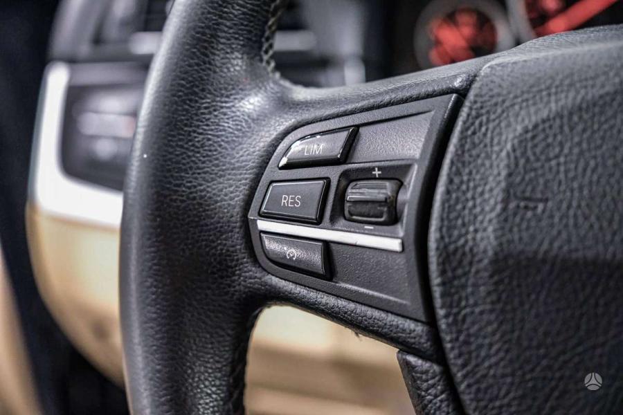 Zils BMW 520 2014 Kauņa, ar dzinēja tilpumu 2.00 L un nobraukumu 296 tūkst. km par 9690 €, foto 17 vietnē AUTOMOTO.COM.LV