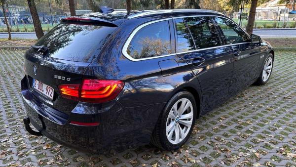 Blue BMW 520 2015 in Vilnius, with an engine capacity of 2.00 L and mileage of 300 thousand km for 9390 €, photo 6 on AUTOMOTO.COM.LV