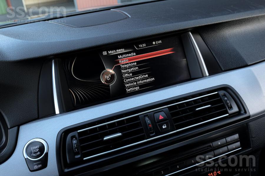 Zils BMW 520 2015 Jelgava, ar dzinēja tilpumu 2.00 L un nobraukumu 0 tūkst. km par 11350 €, foto 15 vietnē AUTOMOTO.COM.LV
