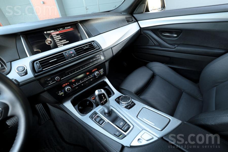 Zils BMW 520 2015 Jelgava, ar dzinēja tilpumu 2.00 L un nobraukumu 0 tūkst. km par 11350 €, foto 20 vietnē AUTOMOTO.COM.LV