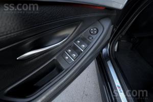 Zils BMW 520 2015 Jelgava, ar dzinēja tilpumu 2.00 L un nobraukumu 0 tūkst. km par 11350 €, foto 25 vietnē AUTOMOTO.COM.LV