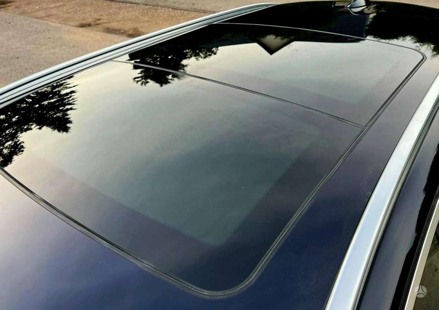 Blue BMW 520 2015 in Utena, with an engine capacity of 2.00 L and mileage of 313 thousand km for 13600 €, photo 36 on AUTOMOTO.COM.LV