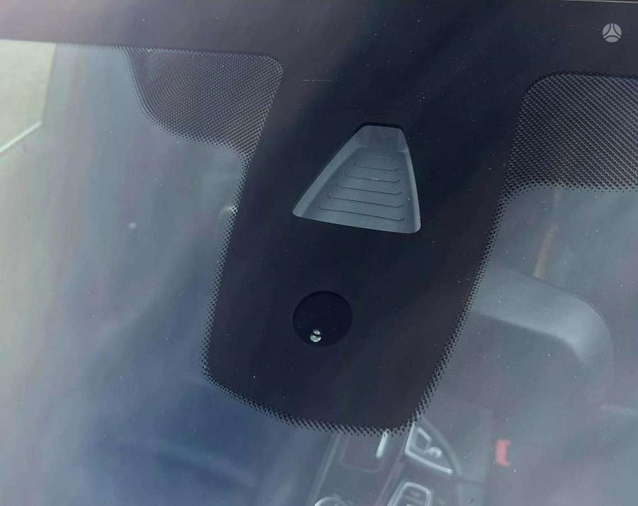 Blue BMW 520 2015 in Utena, with an engine capacity of 2.00 L and mileage of 313 thousand km for 13600 €, photo 38 on AUTOMOTO.COM.LV