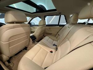 Blue BMW 520 2015 in Marijampole, with an engine capacity of 2.00 L and mileage of 225 thousand km for 9650 €, photo 8 on AUTOMOTO.COM.LV