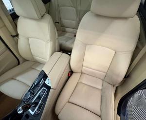 Blue BMW 520 2015 in Marijampole, with an engine capacity of 2.00 L and mileage of 225 thousand km for 9650 €, photo 9 on AUTOMOTO.COM.LV