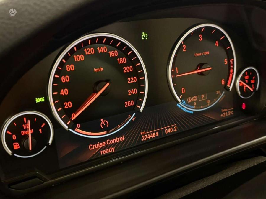 Blue BMW 520 2015 in Marijampole, with an engine capacity of 2.00 L and mileage of 225 thousand km for 9650 €, photo 19 on AUTOMOTO.COM.LV