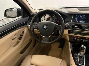 Blue BMW 520 2015 in Marijampole, with an engine capacity of 2.00 L and mileage of 225 thousand km for 9650 €, photo 28 on AUTOMOTO.COM.LV