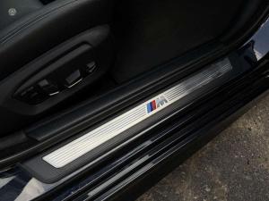 Blue BMW 520 2015 in Mazeikiai, with an engine capacity of 2.00 L and mileage of 328 thousand km for 13500 €, photo 13 on AUTOMOTO.COM.LV