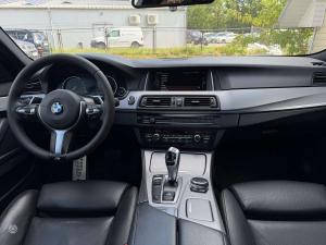 Blue BMW 520 2015 in Mazeikiai, with an engine capacity of 2.00 L and mileage of 328 thousand km for 13500 €, photo 23 on AUTOMOTO.COM.LV