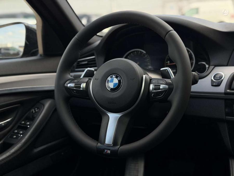 Blue BMW 520 2015 in Mazeikiai, with an engine capacity of 2.00 L and mileage of 328 thousand km for 13500 €, photo 24 on AUTOMOTO.COM.LV