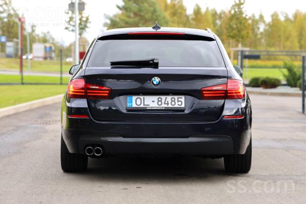 Blue BMW 520 2015 in Jelgava, with an engine capacity of 2.00 L and mileage of 354 thousand km for 11350 €, photo 6 on AUTOMOTO.COM.LV
