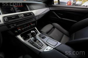 Blue BMW 520 2015 in Jelgava, with an engine capacity of 2.00 L and mileage of 354 thousand km for 11350 €, photo 20 on AUTOMOTO.COM.LV