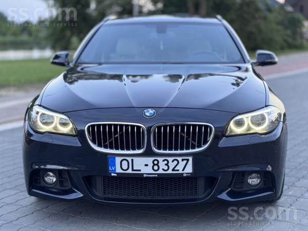 Blue BMW 520 2016 in Jelgava, with an engine capacity of 2.00 L and mileage of 253 thousand km for 11400 €, photo 3 on AUTOMOTO.COM.LV