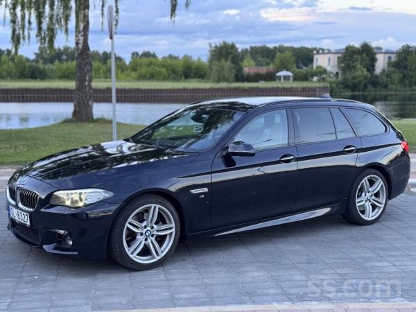 Blue BMW 520 2016 in Jelgava, with an engine capacity of 2.00 L and mileage of 253 thousand km for 11400 €, photo 5 on AUTOMOTO.COM.LV