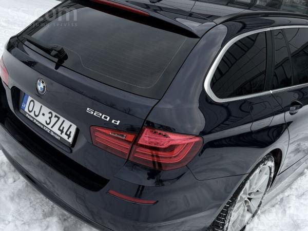 Blue BMW 520 2016 in Tukums, with an engine capacity of 2.00 L and mileage of 215 thousand km for 13890 €, photo 7 on AUTOMOTO.COM.LV