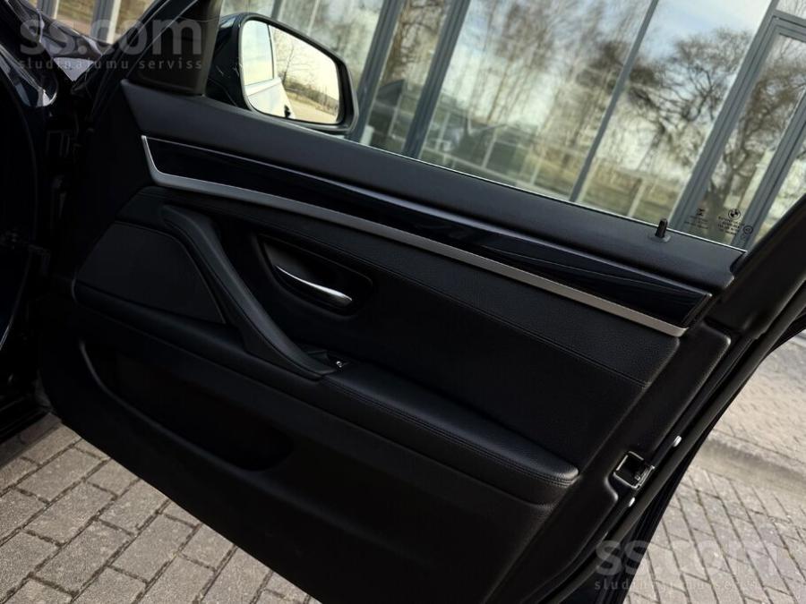 Zils BMW 520 2016 Tukums, ar dzinēja tilpumu 2.00 L un nobraukumu 217 tūkst. km par 13700 €, foto 14 vietnē AUTOMOTO.COM.LV