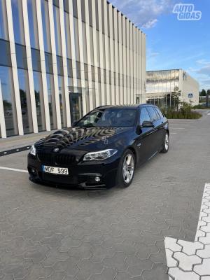 Blue BMW 520 2016 in Vilnius, with an engine capacity of 2.00 L and mileage of 322 thousand km for 10500 €, photo 3 on AUTOMOTO.COM.LV
