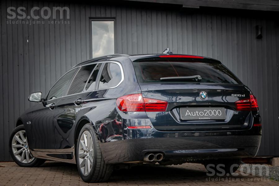 Blue BMW 520 2016 in Tukums, with an engine capacity of 2.00 L and mileage of 219 thousand km for 13700 €, photo 4 on AUTOMOTO.COM.LV