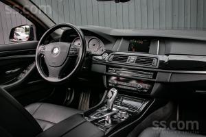 Blue BMW 520 2016 in Tukums, with an engine capacity of 2.00 L and mileage of 219 thousand km for 13700 €, photo 7 on AUTOMOTO.COM.LV