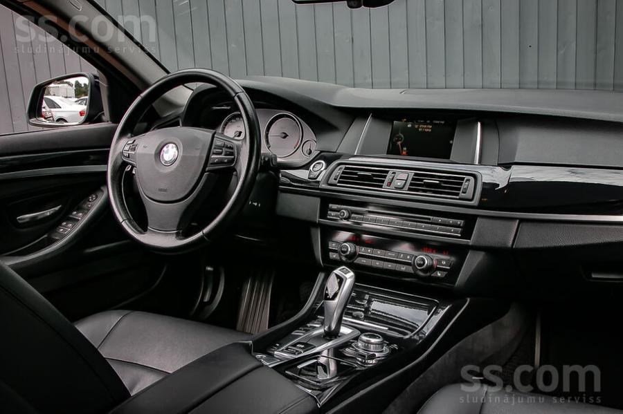 Blue BMW 520 2016 in Tukums, with an engine capacity of 2.00 L and mileage of 219 thousand km for 13700 €, photo 15 on AUTOMOTO.COM.LV