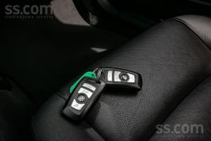 Blue BMW 520 2016 in Tukums, with an engine capacity of 2.00 L and mileage of 219 thousand km for 13700 €, photo 25 on AUTOMOTO.COM.LV