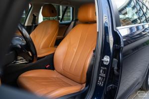 Blue BMW 520 2017 in Vilnius, with an engine capacity of 2.00 L and mileage of 250 thousand km for 17950 €, photo 19 on AUTOMOTO.COM.LV