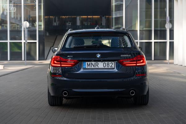 Zils BMW 520 2017 Viļņa, ar dzinēja tilpumu 2.00 L un nobraukumu 250 tūkst. km par 17950 €, foto 8 vietnē AUTOMOTO.COM.LV