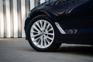 Blue BMW 520 2017 in Vilnius, with an engine capacity of 2.00 L and mileage of 250 thousand km for 17950 €, photo 10 on AUTOMOTO.COM.LV