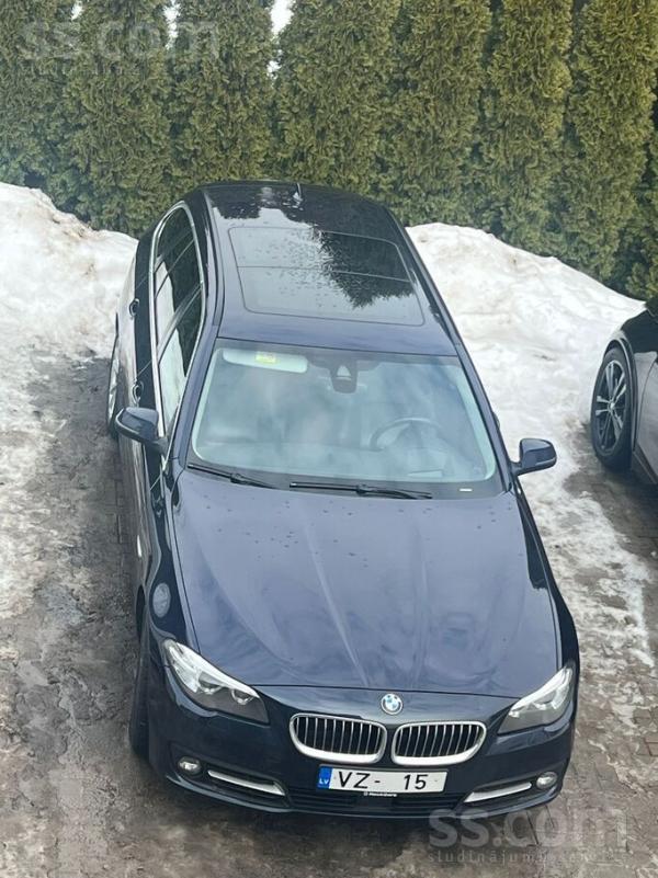 Blue BMW 520 2017 in Riga, with an engine capacity of 2.00 L and mileage of 300 thousand km for 15900 €, photo 6 on AUTOMOTO.COM.LV