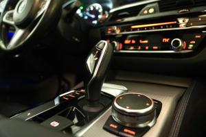 Zils BMW 520 2017 Rīga, ar dzinēja tilpumu 2.00 L un nobraukumu 250 tūkst. km par 19900 €, foto 17 vietnē AUTOMOTO.COM.LV