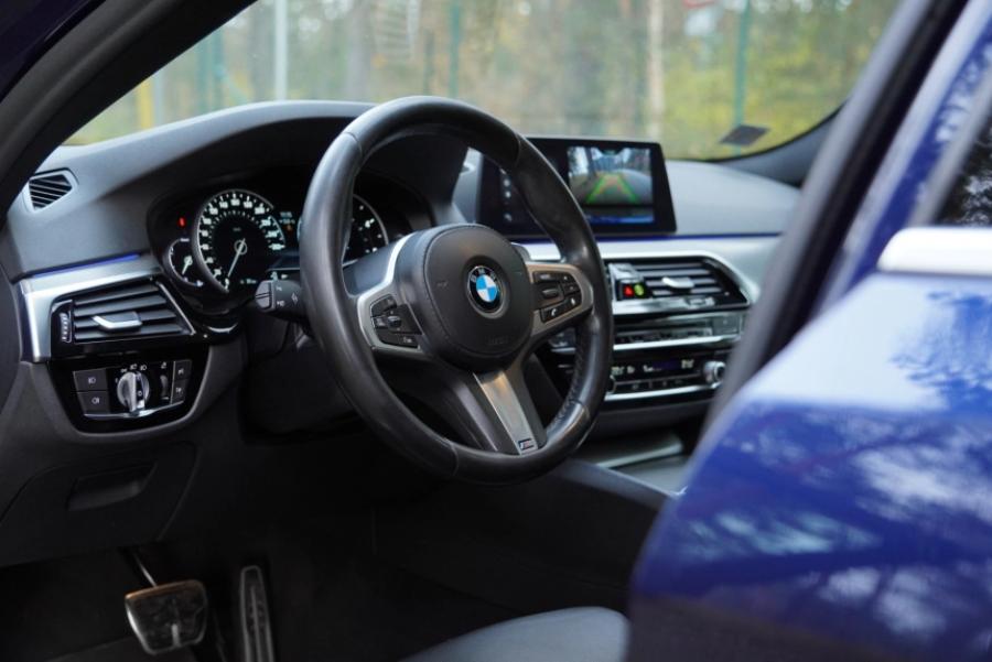 Zils BMW 520 2017 Rīga, ar dzinēja tilpumu 2.00 L un nobraukumu 250 tūkst. km par 19900 €, foto 19 vietnē AUTOMOTO.COM.LV