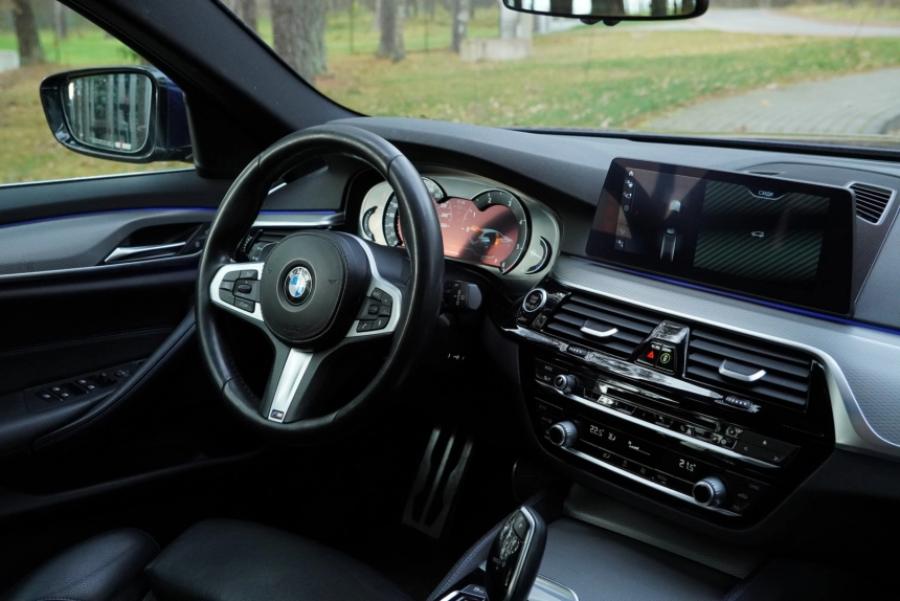 Zils BMW 520 2017 Rīga, ar dzinēja tilpumu 2.00 L un nobraukumu 250 tūkst. km par 19900 €, foto 36 vietnē AUTOMOTO.COM.LV