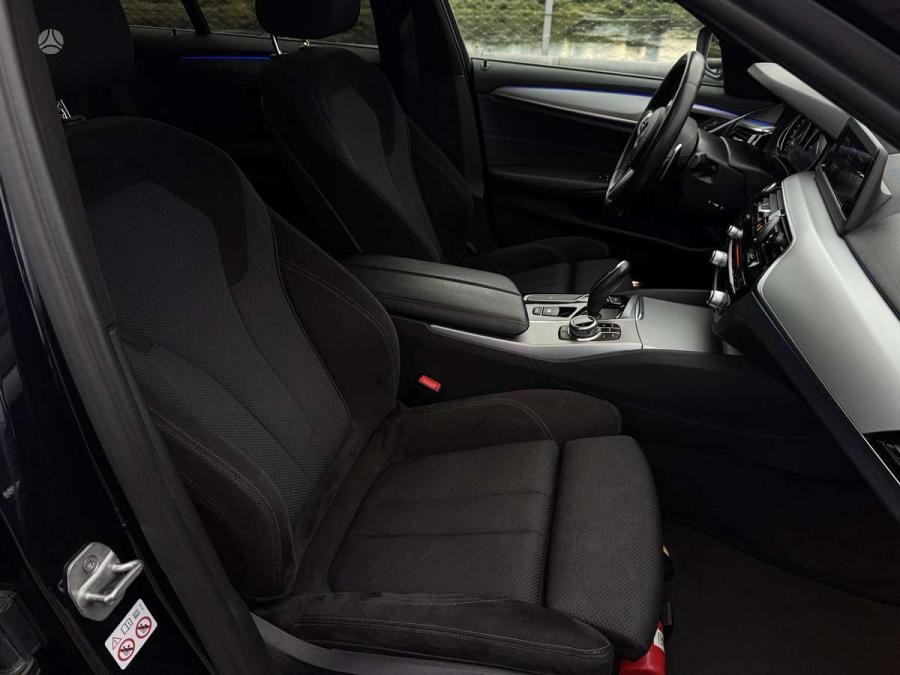 Blue BMW 520 2017 in Kaunas, with an engine capacity of 2.00 L and mileage of 115 thousand km for 19450 €, photo 20 on AUTOMOTO.COM.LV