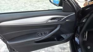 Blue BMW 520 2017 in Kaunas, with an engine capacity of 2.00 L and mileage of 210 thousand km for 16700 €, photo 16 on AUTOMOTO.COM.LV