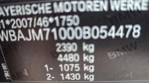 Blue BMW 520 2017 in Kaunas, with an engine capacity of 2.00 L and mileage of 210 thousand km for 16700 €, photo 18 on AUTOMOTO.COM.LV