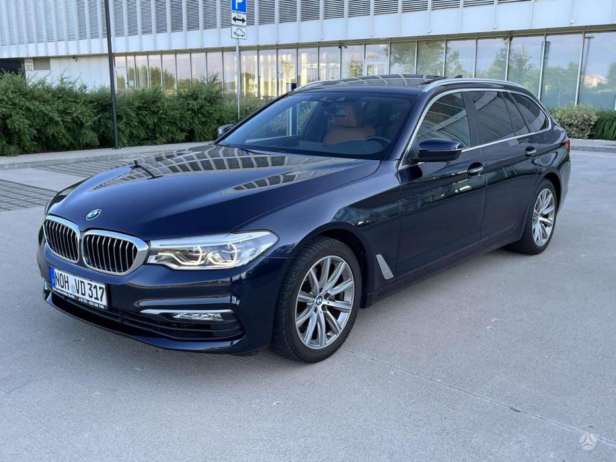 Blue BMW 520 2017 in Vilnius, with an engine capacity of 2.00 L and mileage of 210 thousand km for 17000 €, photo 4 on AUTOMOTO.COM.LV