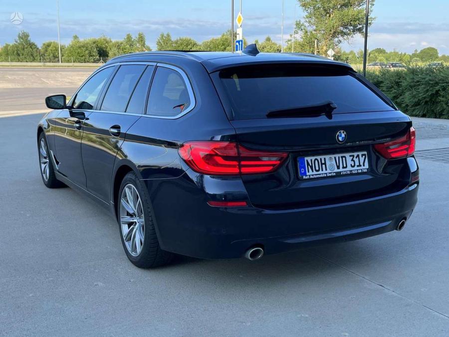 Blue BMW 520 2017 in Vilnius, with an engine capacity of 2.00 L and mileage of 210 thousand km for 17000 €, photo 9 on AUTOMOTO.COM.LV
