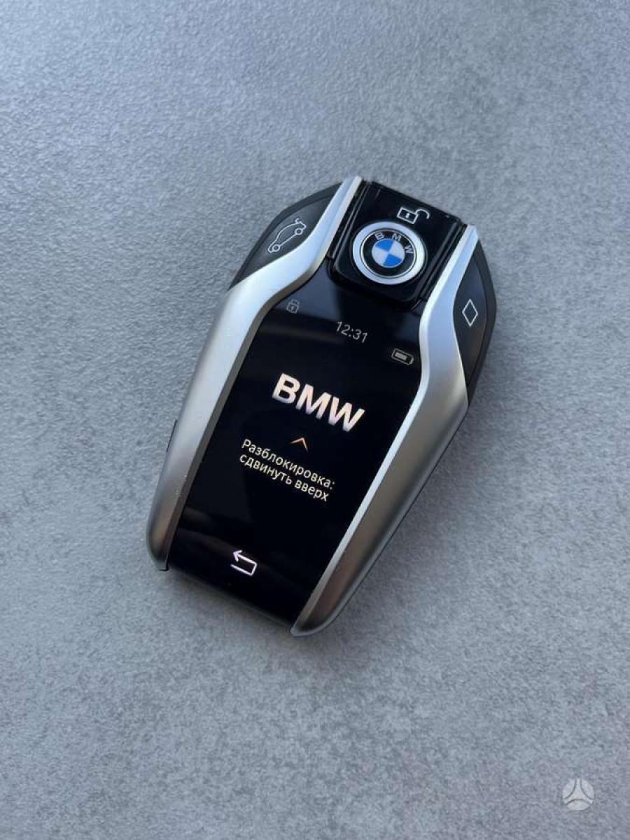 Blue BMW 520 2017 in Vilnius, with an engine capacity of 2.00 L and mileage of 210 thousand km for 17000 €, photo 31 on AUTOMOTO.COM.LV