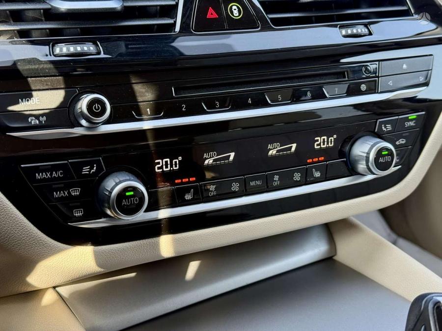 Zils BMW 520 2017 Vilkaviškis, ar dzinēja tilpumu 2.00 L un nobraukumu 197 tūkst. km par 15700 €, foto 16 vietnē AUTOMOTO.COM.LV