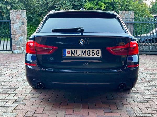 Blue BMW 520 2017 in Vilnius, with an engine capacity of 2.00 L and mileage of 315 thousand km for 15600 €, photo 5 on AUTOMOTO.COM.LV