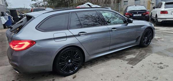 Zils BMW 520 2018 Viļņa, ar dzinēja tilpumu 2.00 L un nobraukumu 179 tūkst. km par 14000 €, foto 9 vietnē AUTOMOTO.COM.LV