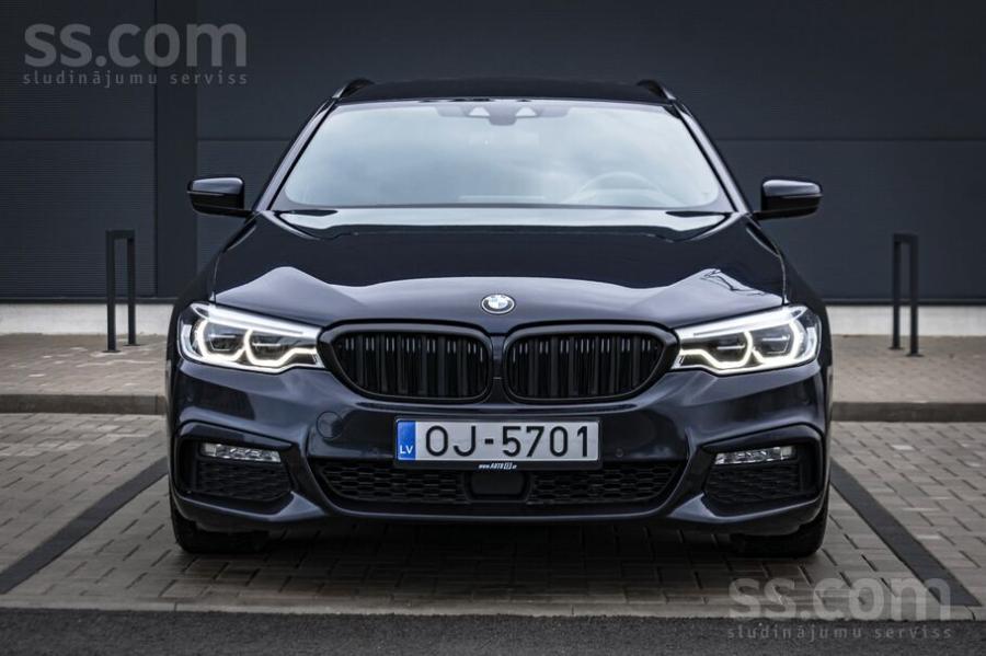 Blue BMW 520 2018 in Riga, with an engine capacity of 2.00 L and mileage of 0 thousand km for 16950 €, photo 2 on AUTOMOTO.COM.LV