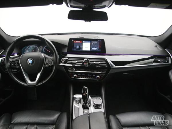 Zils BMW 520 2018 Viļņa, ar dzinēja tilpumu 2.00 L un nobraukumu 182 tūkst. km par 19099 €, foto 2 vietnē AUTOMOTO.COM.LV