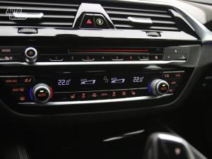 Zils BMW 520 2018 Viļņa, ar dzinēja tilpumu 2.00 L un nobraukumu 182 tūkst. km par 19099 €, foto 21 vietnē AUTOMOTO.COM.LV