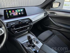 Zils BMW 520 2018 Rīga, ar dzinēja tilpumu 2.00 L un nobraukumu 270 tūkst. km par 16999 €, foto 10 vietnē AUTOMOTO.COM.LV