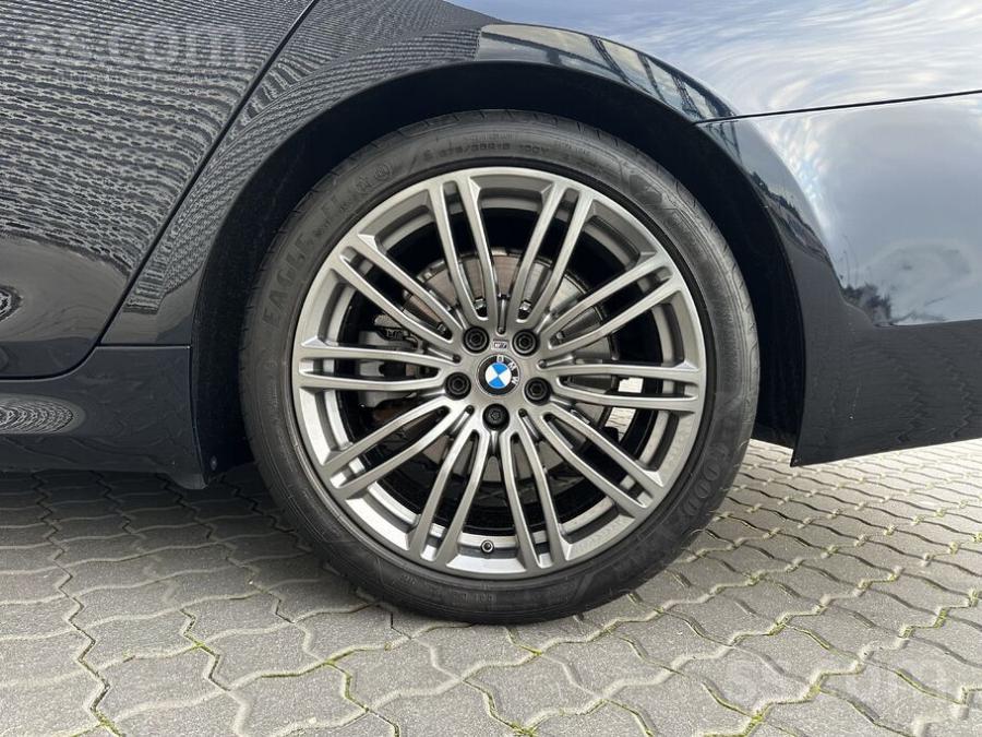Zils BMW 520 2018 Rīga, ar dzinēja tilpumu 2.00 L un nobraukumu 270 tūkst. km par 16999 €, foto 19 vietnē AUTOMOTO.COM.LV