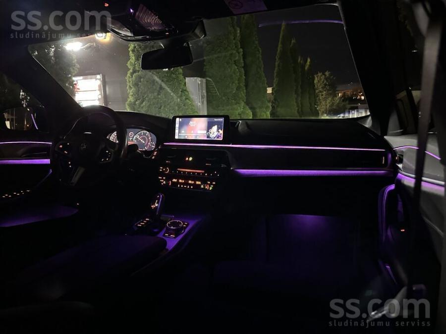 Zils BMW 520 2018 Rīga, ar dzinēja tilpumu 2.00 L un nobraukumu 270 tūkst. km par 16999 €, foto 21 vietnē AUTOMOTO.COM.LV