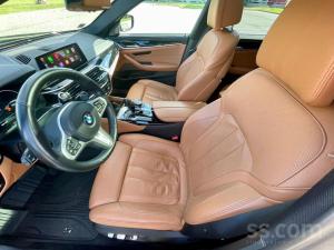 Blue BMW 520 2018 in Riga, with an engine capacity of 2.00 L and mileage of 193 thousand km for 19900 €, photo 11 on AUTOMOTO.COM.LV