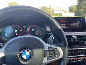 Blue BMW 520 2018 in Riga, with an engine capacity of 2.00 L and mileage of 193 thousand km for 19900 €, photo 16 on AUTOMOTO.COM.LV