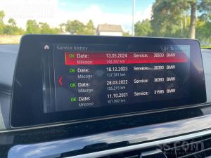 Blue BMW 520 2018 in Riga, with an engine capacity of 2.00 L and mileage of 193 thousand km for 19900 €, photo 19 on AUTOMOTO.COM.LV